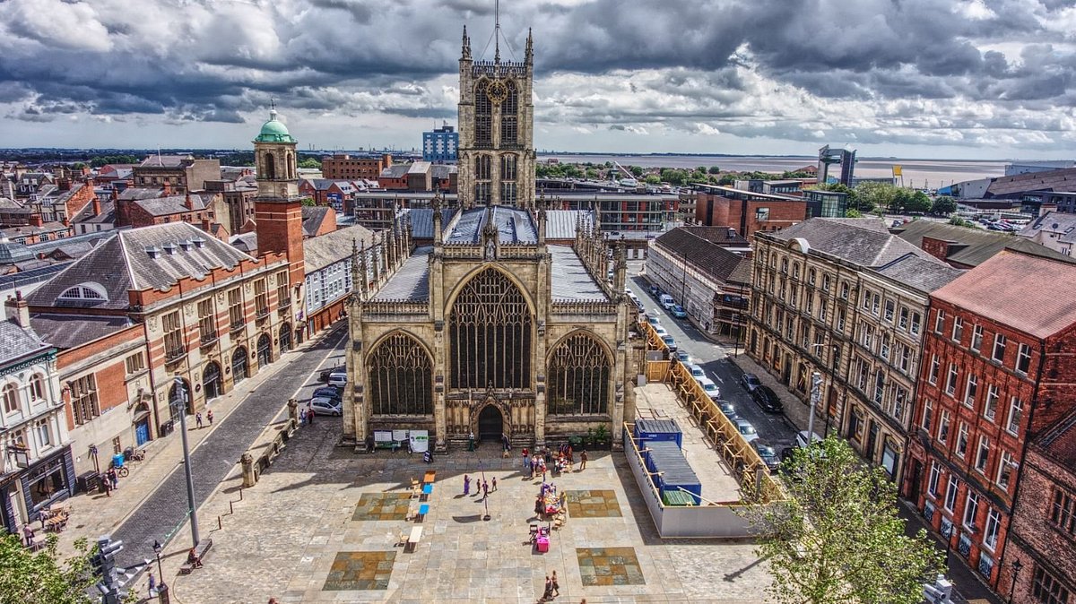 The Hull City Centre Farmers Market - Trinity Square - Pedddle